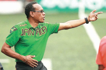 Renewed effort to certify more female football coaches - Harbour View ...